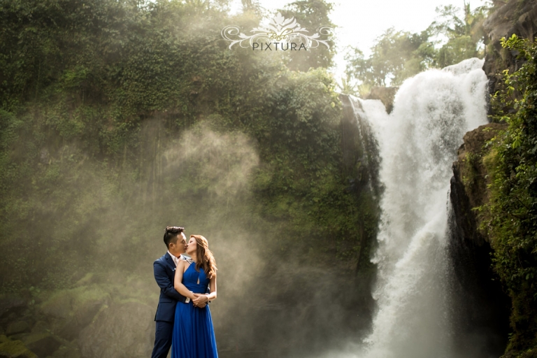 Bali PreWedding – Nigel & Stephanie – Hidden Waterfall in Gianyar